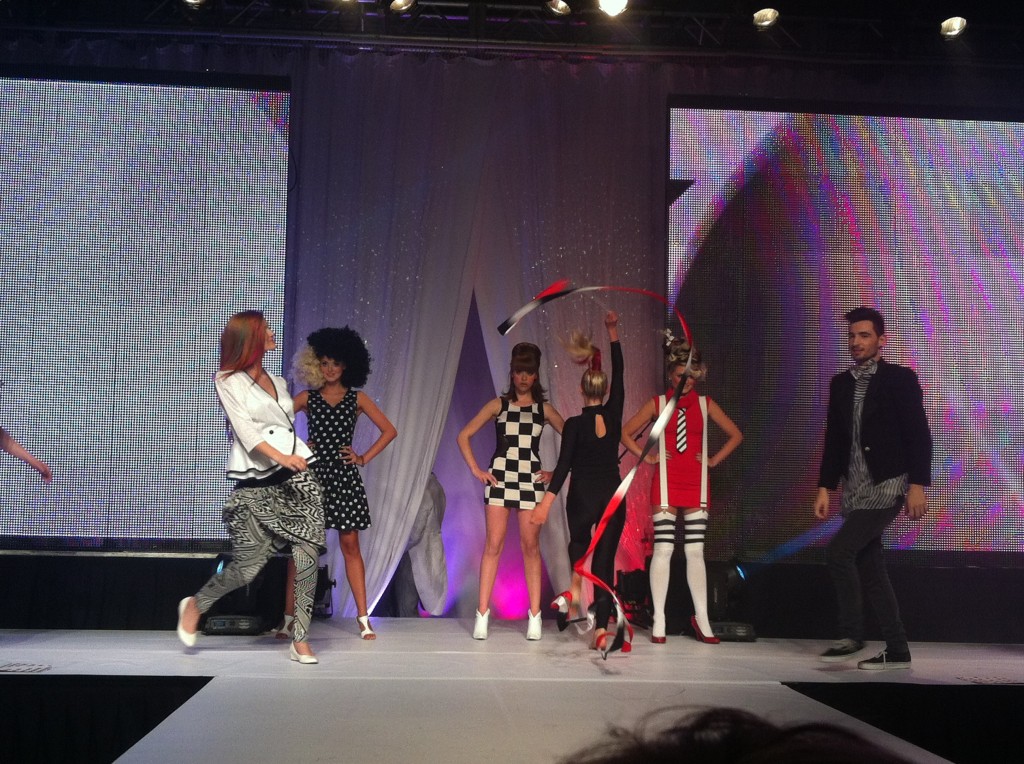 Mono Mods (3) – The Pink Millennial