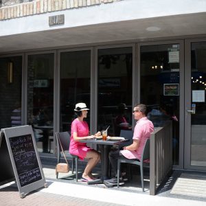 Ultimate Guide to Strathroy, Ontario – The Pink Millennial