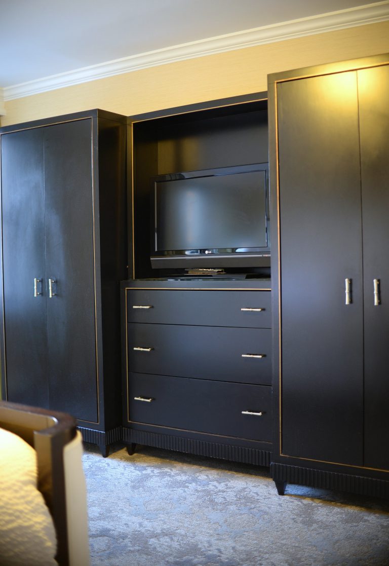 Historical Stay at The Raphael Hotel – The Pink Millennial