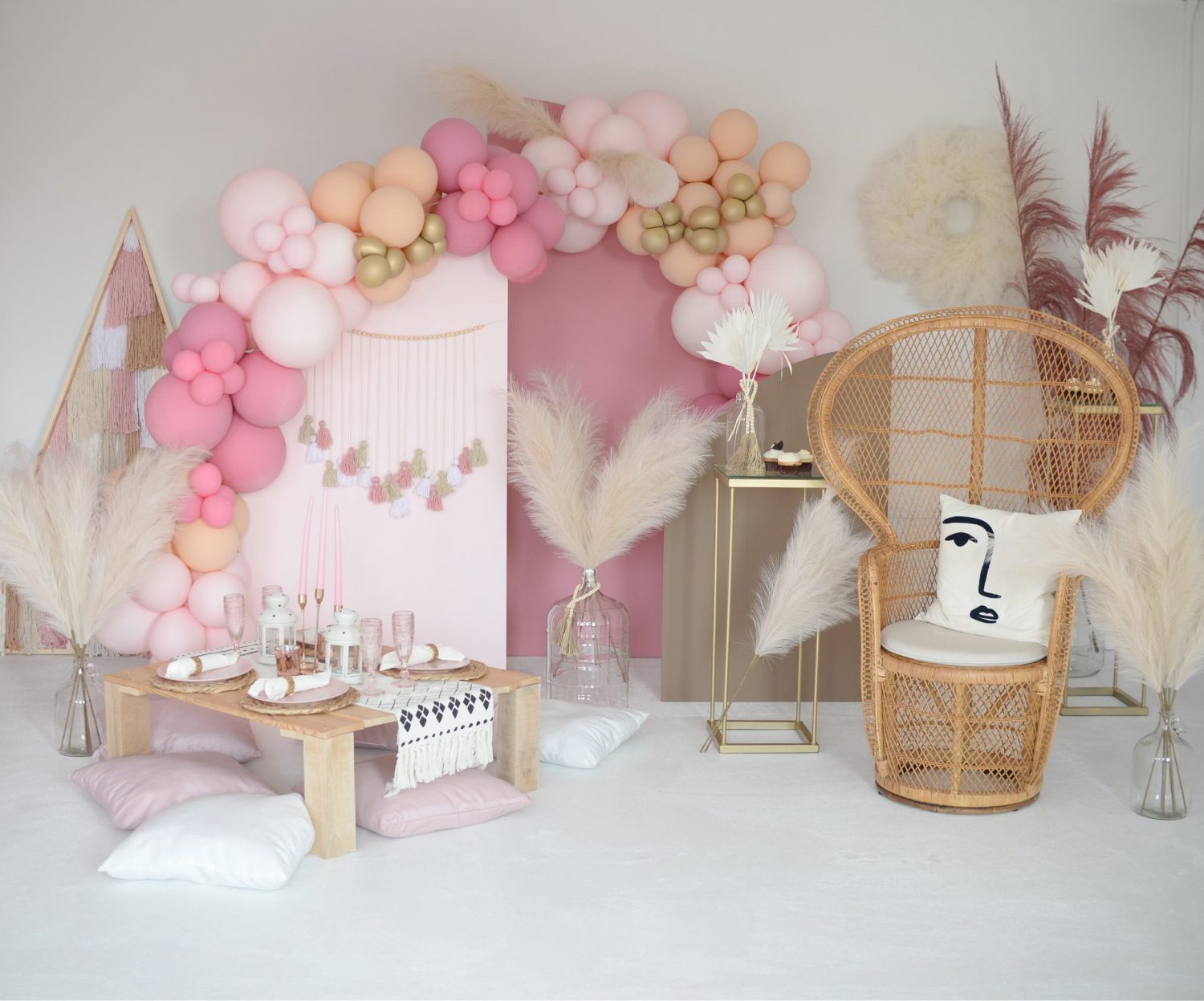 Reasons To Consider Getting A Photography Studio – The Pink Millennial